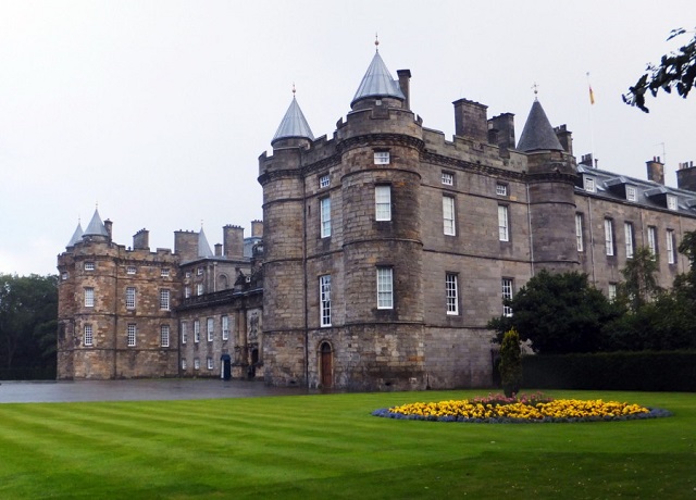 Palace of Holyrood House | Scotland Forever - Ein schottischer Traum